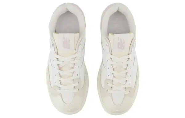 NEW BALANCE Ct302 Platform Sneakers - White/pink