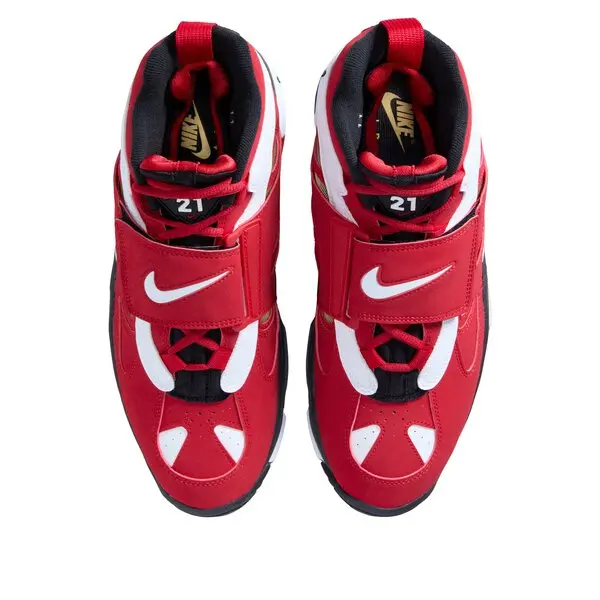 Nike Diamond Turf Ii Athletic Sneakers - Fire Red/white/black