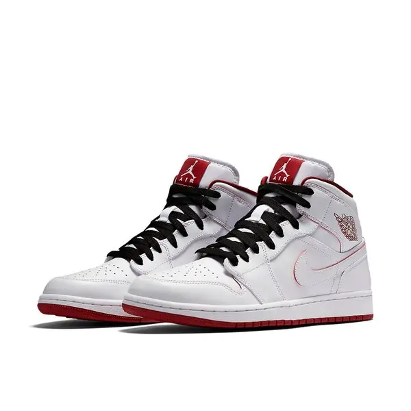 JORDAN 1 Retro Mid Sneakers