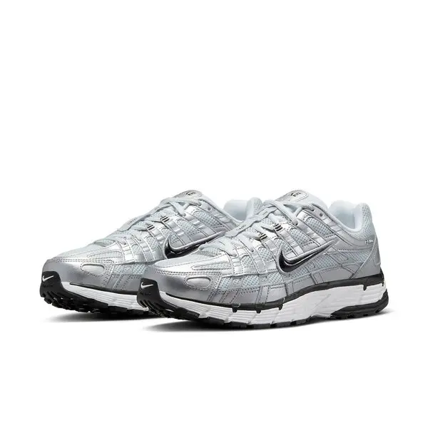 Nike P-6000 Metallic Sneakers - Silver