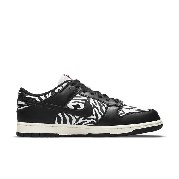 Nike Quartersnacks "zebra Cakes" Dunk Low Lx Sneakers