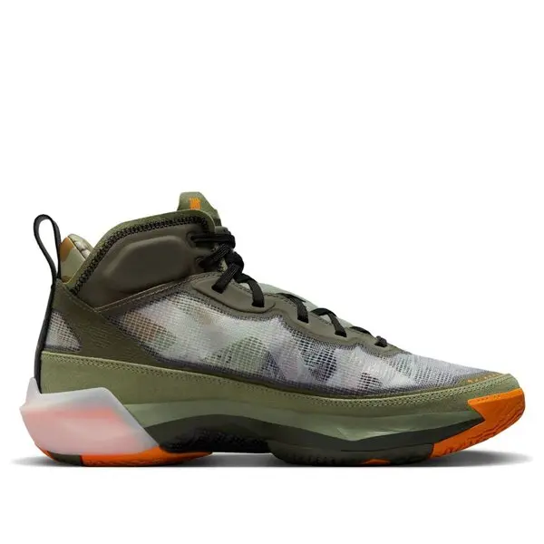 JORDAN 37 X Undefeated Sp 'flight Jacket