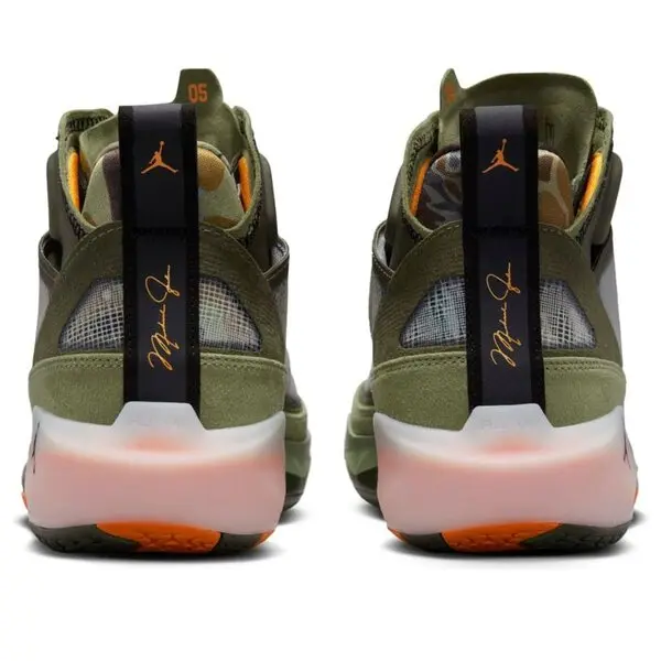 JORDAN 37 X Undefeated Sp 'flight Jacket