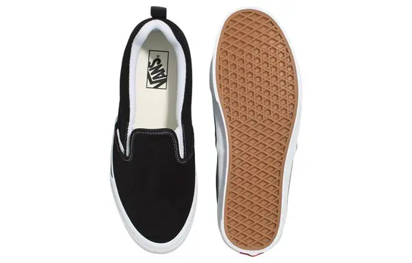 VANS Knu Slip-on Sneakers - Black/white