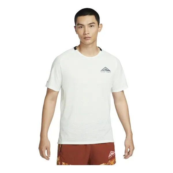 Nike Dri-fit Trail Solar Chase T-shirt - White