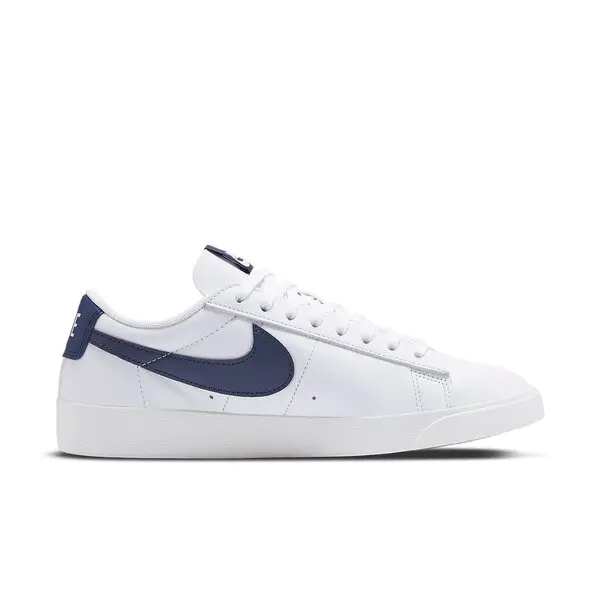 Nike Blazer Low Le Sneakers - White/blue