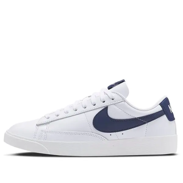 Nike Blazer Low Le Sneakers - White/blue