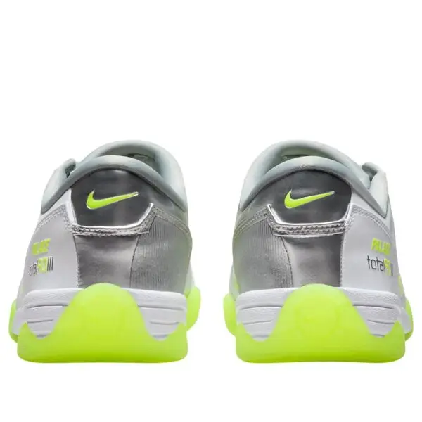 Nike X Palace Total 90 Iii Sneakers