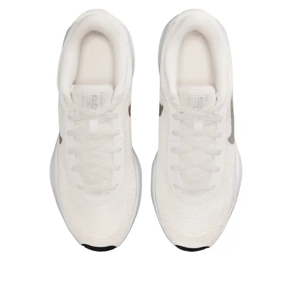 Nike Gt Hustle Academy Sneakers - Sail/white/black
