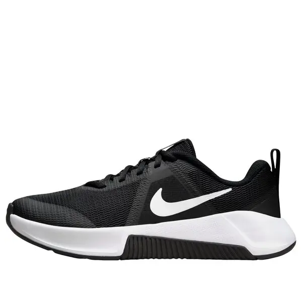 Nike Mc Trainer 3 Athletic Sneakers - Black/white