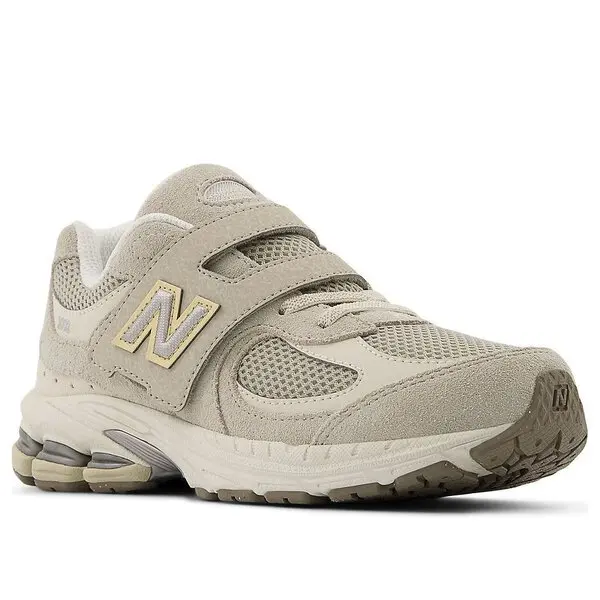NEW BALANCE 2002 Sneakers