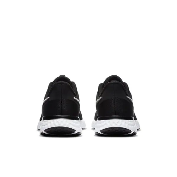 Nike Revolution 5 Ext Low Top Sneakers