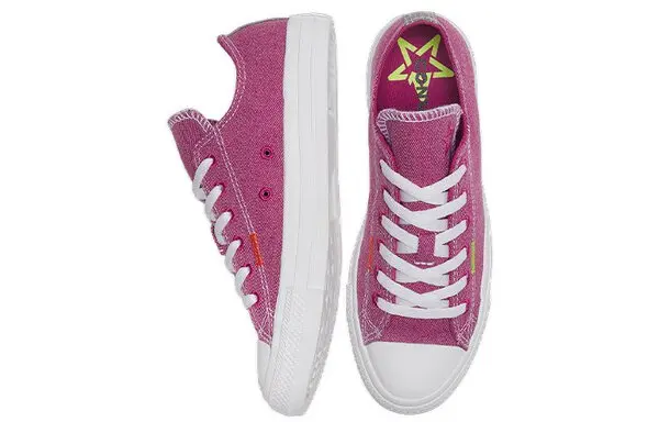 CONVERSE Chuck Taylor All Star Low Top Sneakers