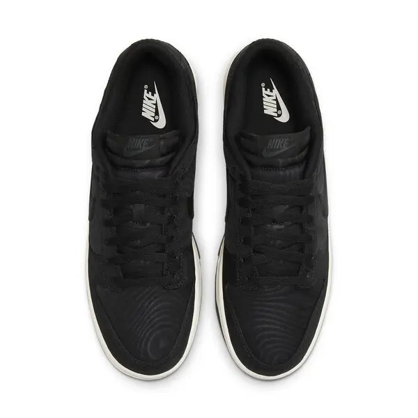 Nike Dunk Low 'black Woodgrain' Sneakers