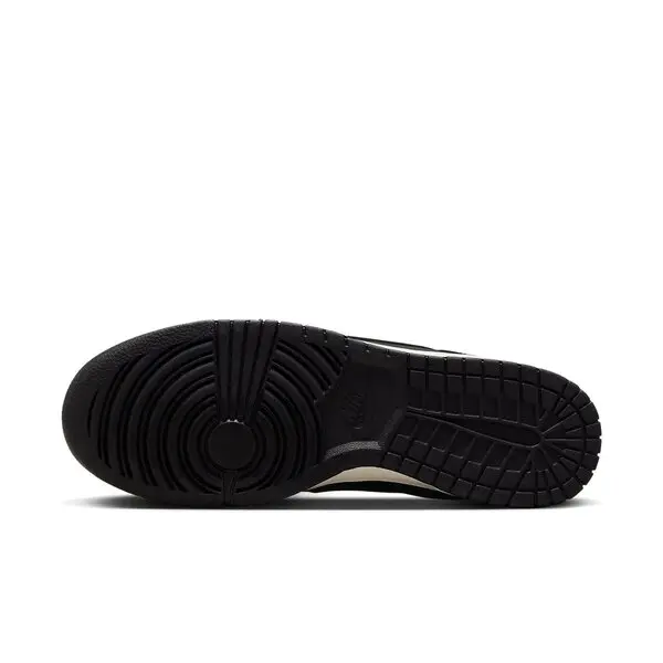 Nike Dunk Low 'black Woodgrain' Sneakers