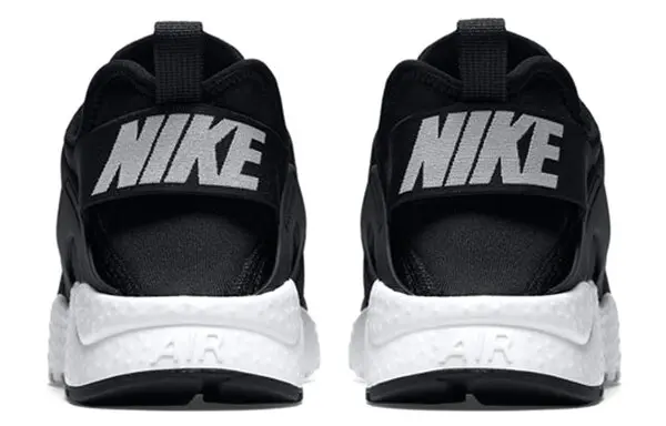 Nike Huarache Run Ultra Sneakers - Black/white