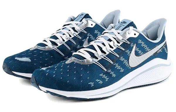 Nike Zoom Vomero 14 Athletic Sneakers - Blue/white