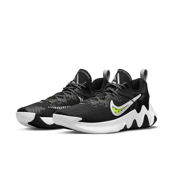 Nike Giannis Immortality Basketball Sneakers - Black/white