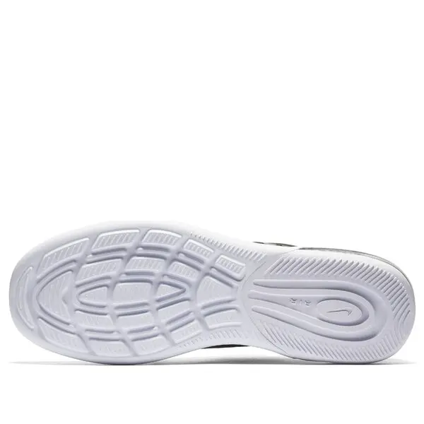 Nike Max Axis Sneakers - Black/white