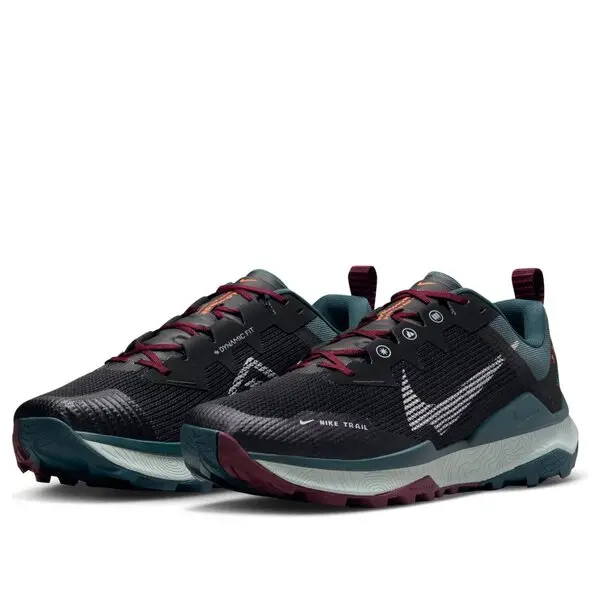 Nike Wildhorse Sneakers - Black/deep Jungle/night Maroon
