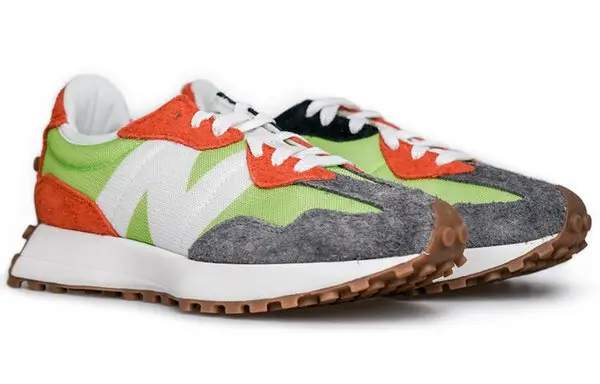 NEW BALANCE 327 Sneakers - Grey/green