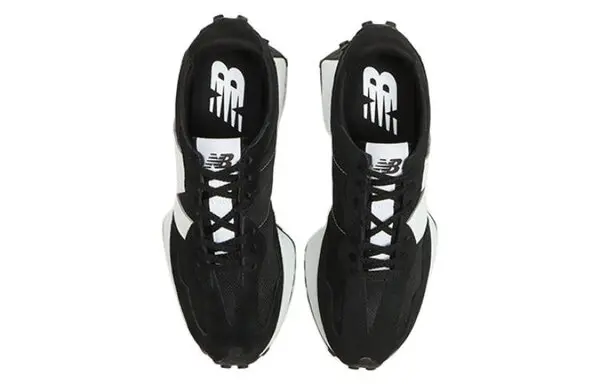 NEW BALANCE 327 Sneakers - Black/white