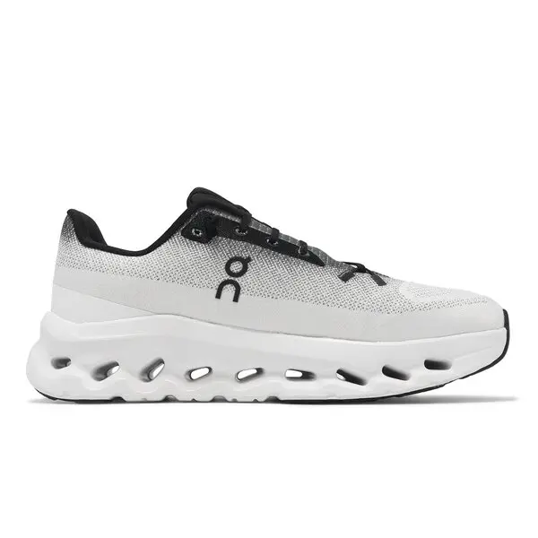 On Cloudtilt Sneakers - Black/ivory