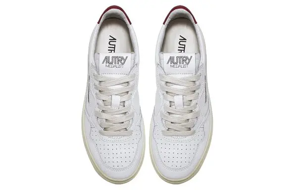 AUTRY Medalist Leather Low Sneakers - White/bordeaux