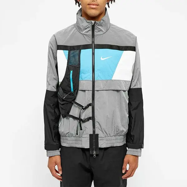 Nike Ispa Series 3m Reflective Zipper Pocket Jacket