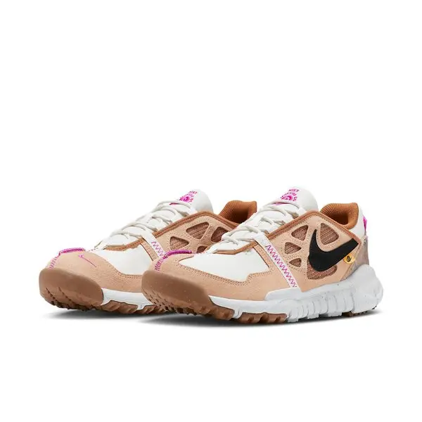 Nike Free Terra Vista Nn Prm - Sail/black/hemp
