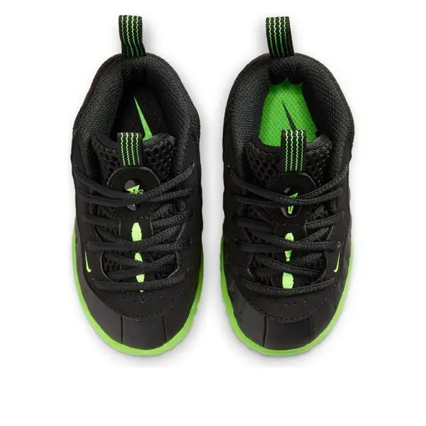 Nike Foamposite One Sneakers