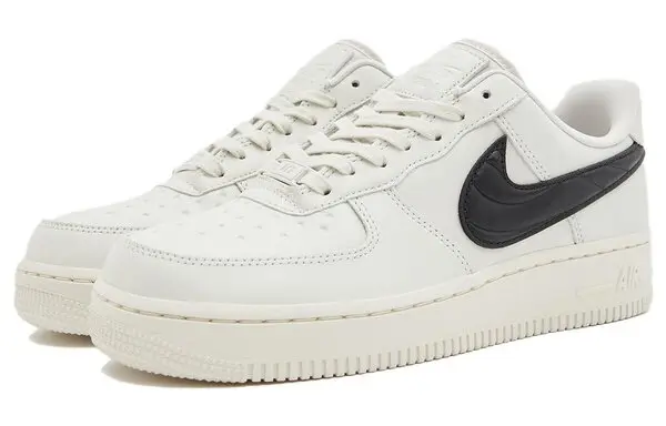 Nike Force 1 '07 Quilted Swoosh Sneakers - Beige/beige/black