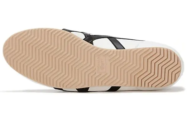 Onitsuka Tiger Tai-chi Nm Sneakers