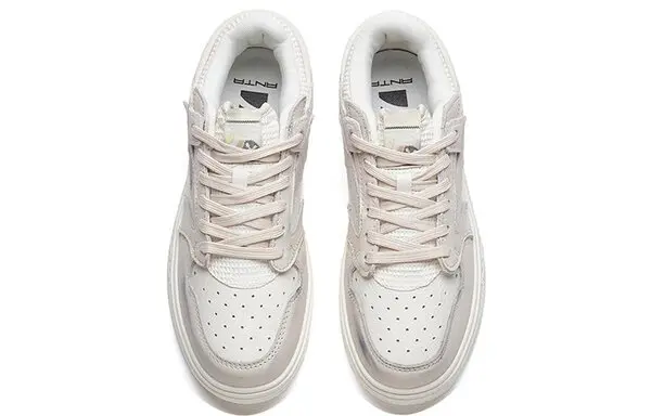 ANTA Street Naughty Low Top Sneakers