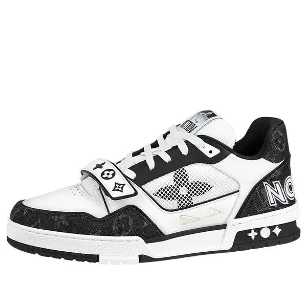 LOUIS VUITTON Trainer High Top Sneakers - White/black