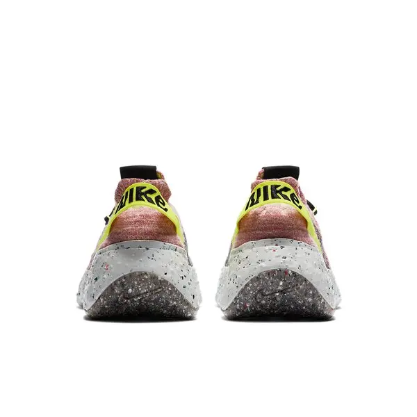 Nike Space Hippie 04 Sneakers - Pink/white