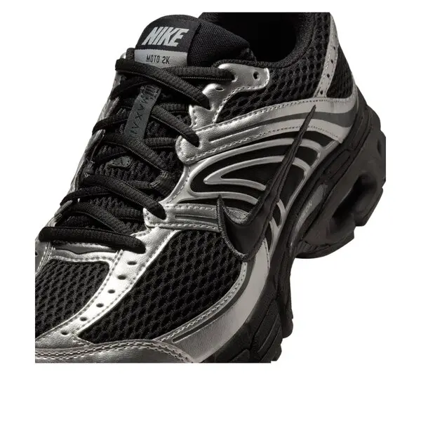Nike Max Moto 2k Sneakers - Black/metallic Silver/anthracite