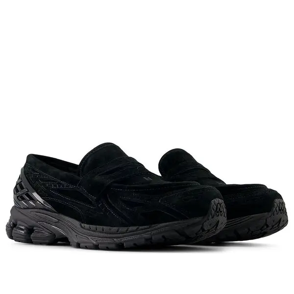 NEW BALANCE 1906l Suede Loafer Sneakers - Black/black