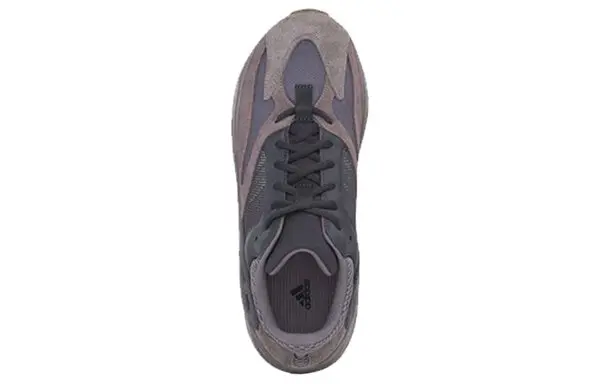 Adidas Yeezy Boost 700 - Mauve