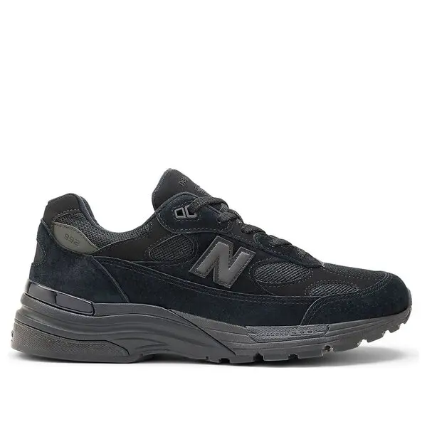 NEW BALANCE 992 Sneakers - Black