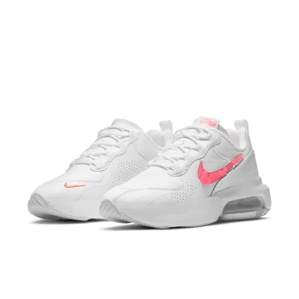 Nike Max Verona Sneakers