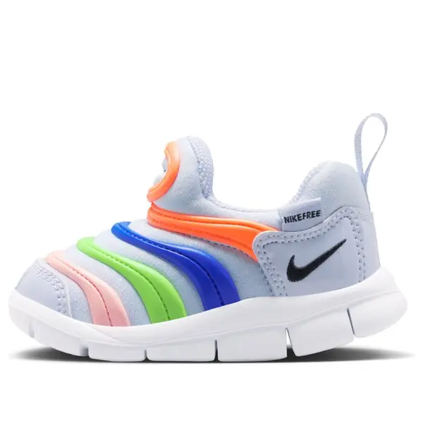 Nike Dynamo Free Sneakers