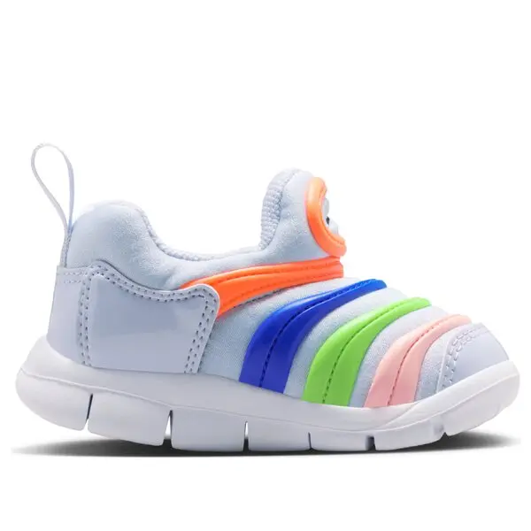 Nike Dynamo Free Sneakers