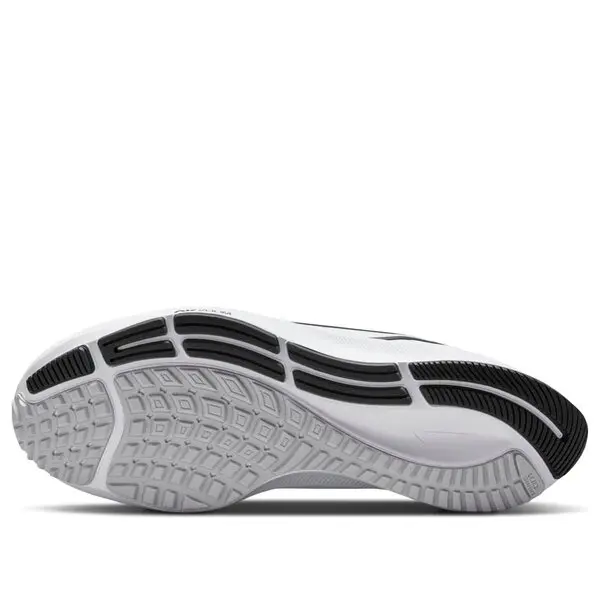 Nike Zoom Pegasus 38 Athletic Sneakers