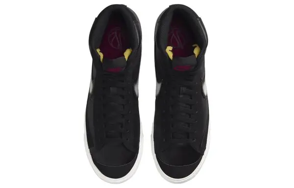 Nike Blazer Mid '77 Vintage Sneakers