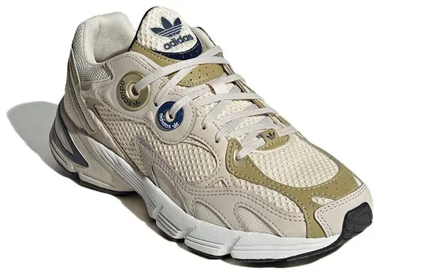 Adidas Astir Casual Low Top Sneaker - Cream/brown