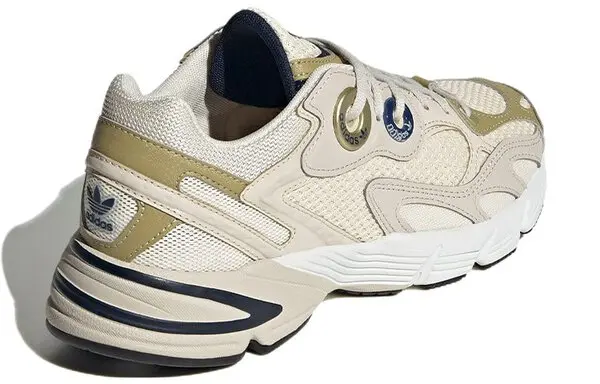 Adidas Astir Casual Low Top Sneaker - Cream/brown