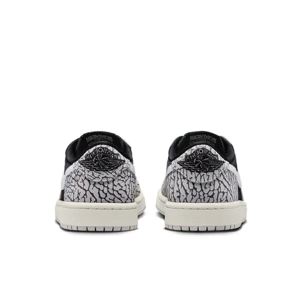 JORDAN 1 Retro Low Og "black Cement - Black/muslin/tech Grey