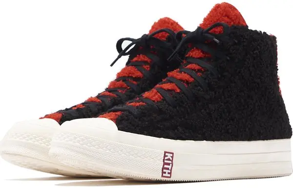 CONVERSE Kith X Disney X Chuck 70 Fleece High Top Sneakers - Black