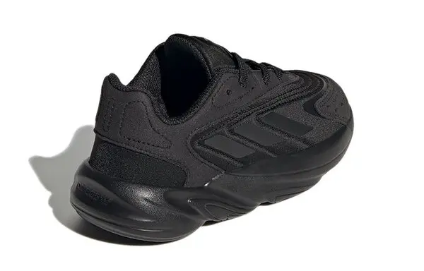 Adidas Ozelia El C Low Top Sneakers